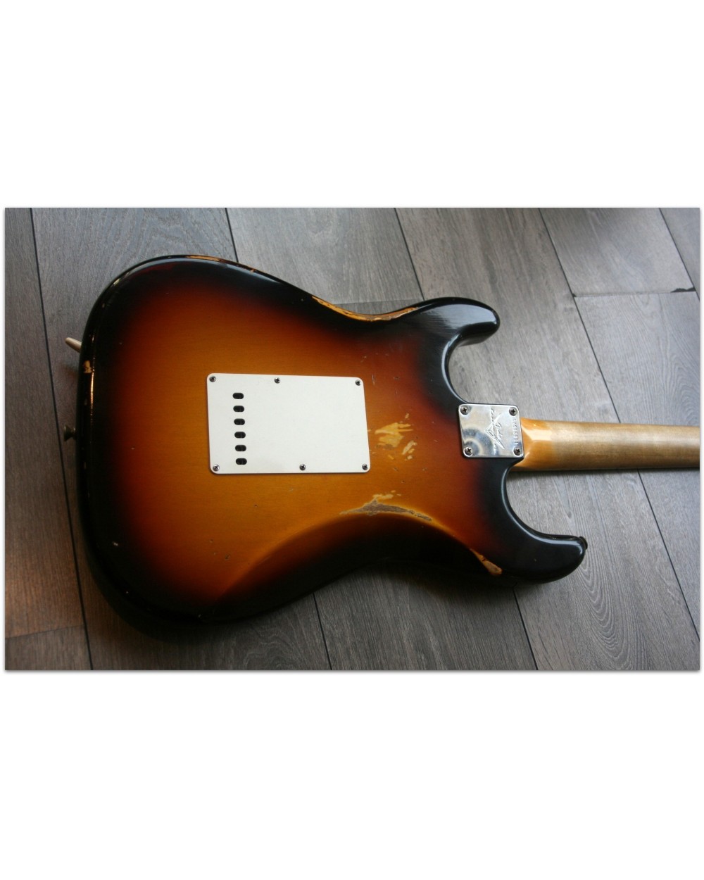 FENDER "Custom Shop 1967 Stratocaster Relic, Rosewood, Three Tone ...