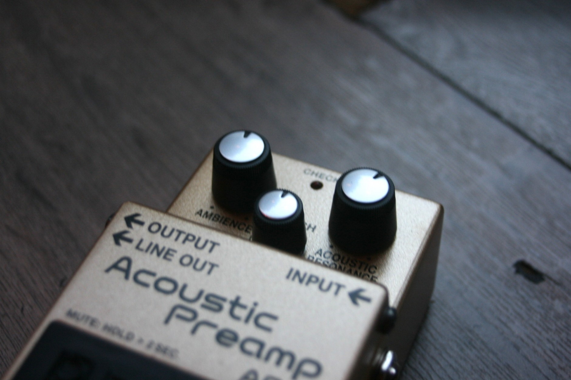 BOSS "AD-2 Acoustic Preamp" - Estudio 54