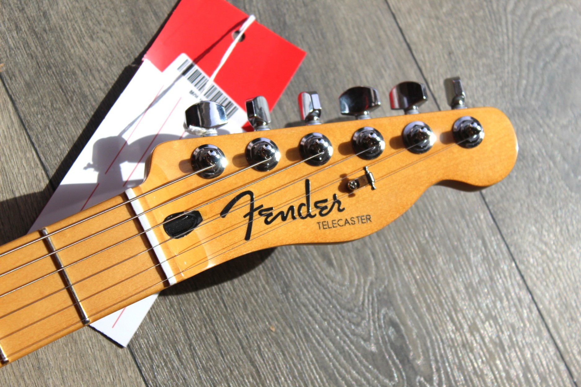 FENDER "Player Plus Telecaster,Butterscotch Blonde, Maple" GIGBAG, 3 ...